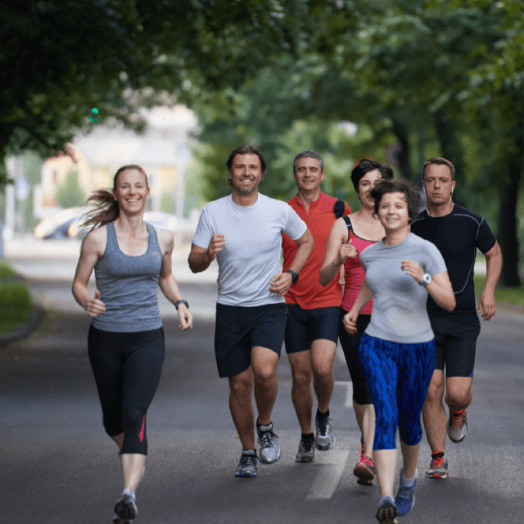 How to Find the Right Running Group for You | RunnerClick