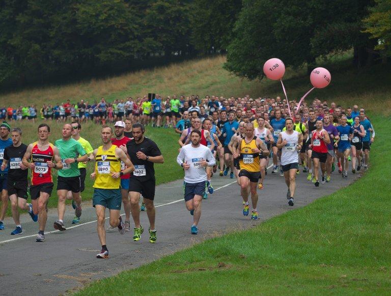 Read This Before You Sign up to Be a Volunteer Pacer | RunnerClick