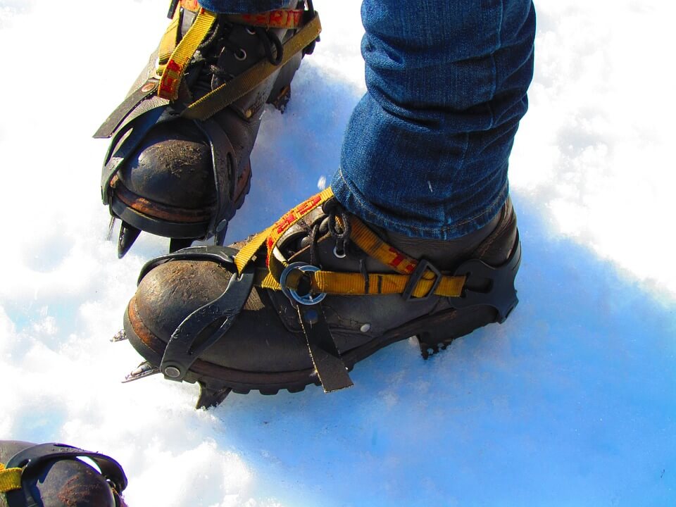 10 Best Ice Cleats and Ice Grippers in 2024 | RunnerClick