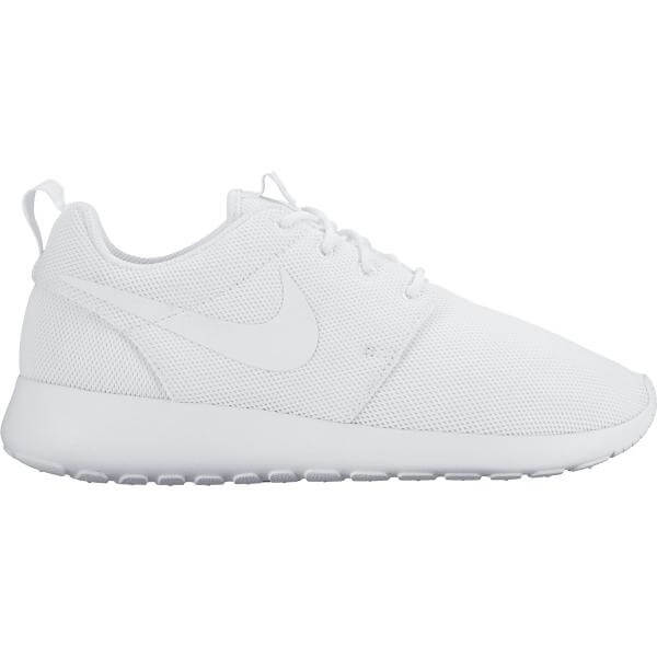 10 Best All White Running Shoes - 2022 Buying Guide | RunnerClick